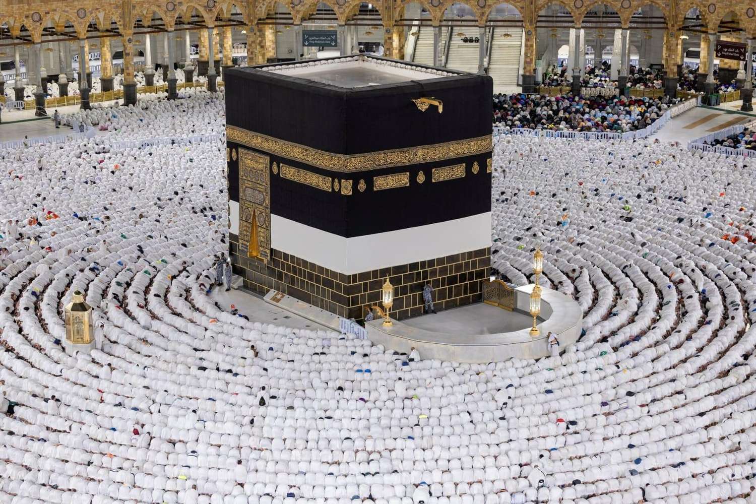 Hajj: Why Dual National British Pilgrims Risk Being Stranded by New UK ...